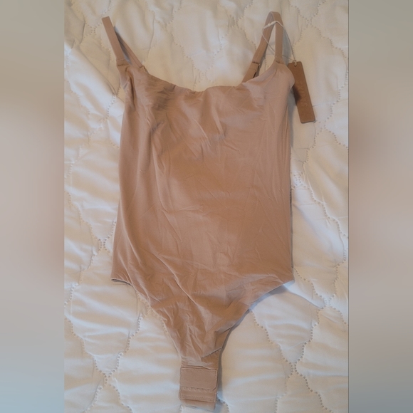 SKIMS | Intimates & Sleepwear | Skims Adaptive Bodysuit | Poshmark